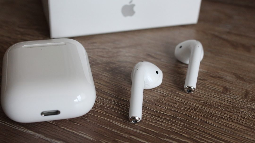 How to Control AirPods: Tips and Tricks for Easy Use
